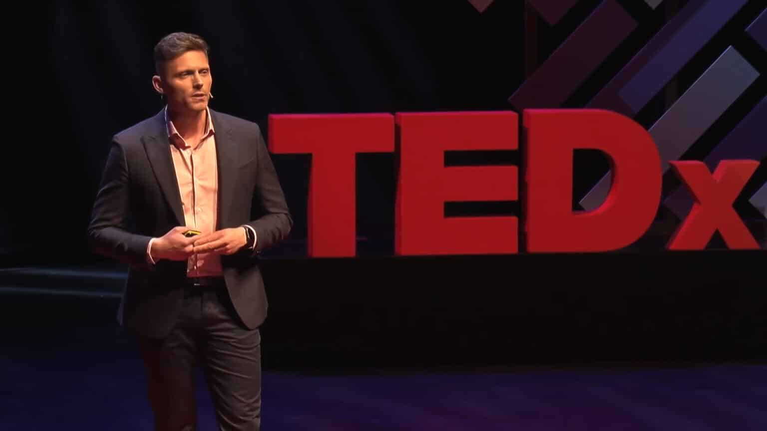 Prof James Logan Zoologist Science Speaker | Speaker Agent